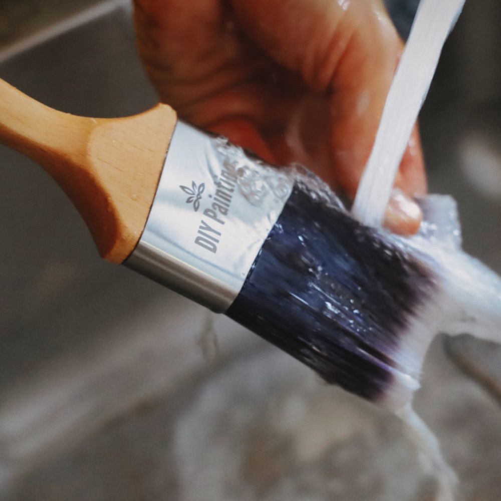 Benjamin-Moore-Flower-Box-Bedroom-Color - DIY Painting Tips